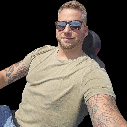 Marvel Lightbox by invader MakerWorld: Download Free 3D Models